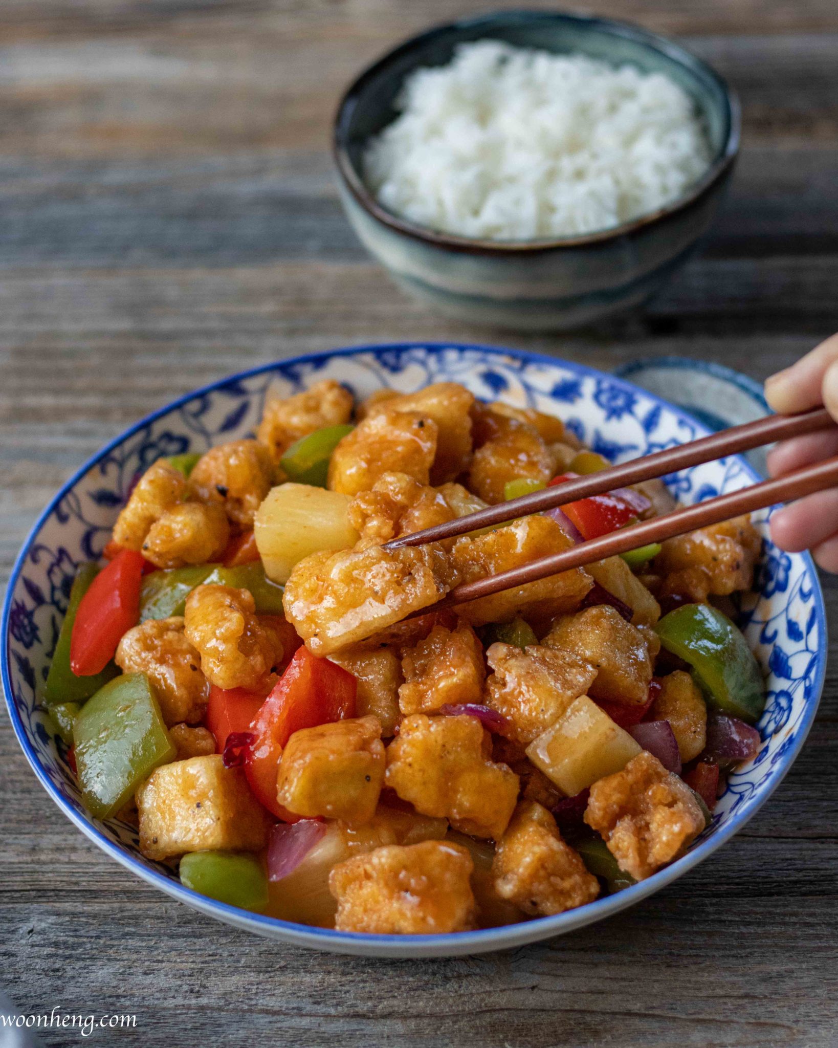 How to Make Vegan Sweet and Sour 'Pork' (素咕噜肉) - WoonHeng