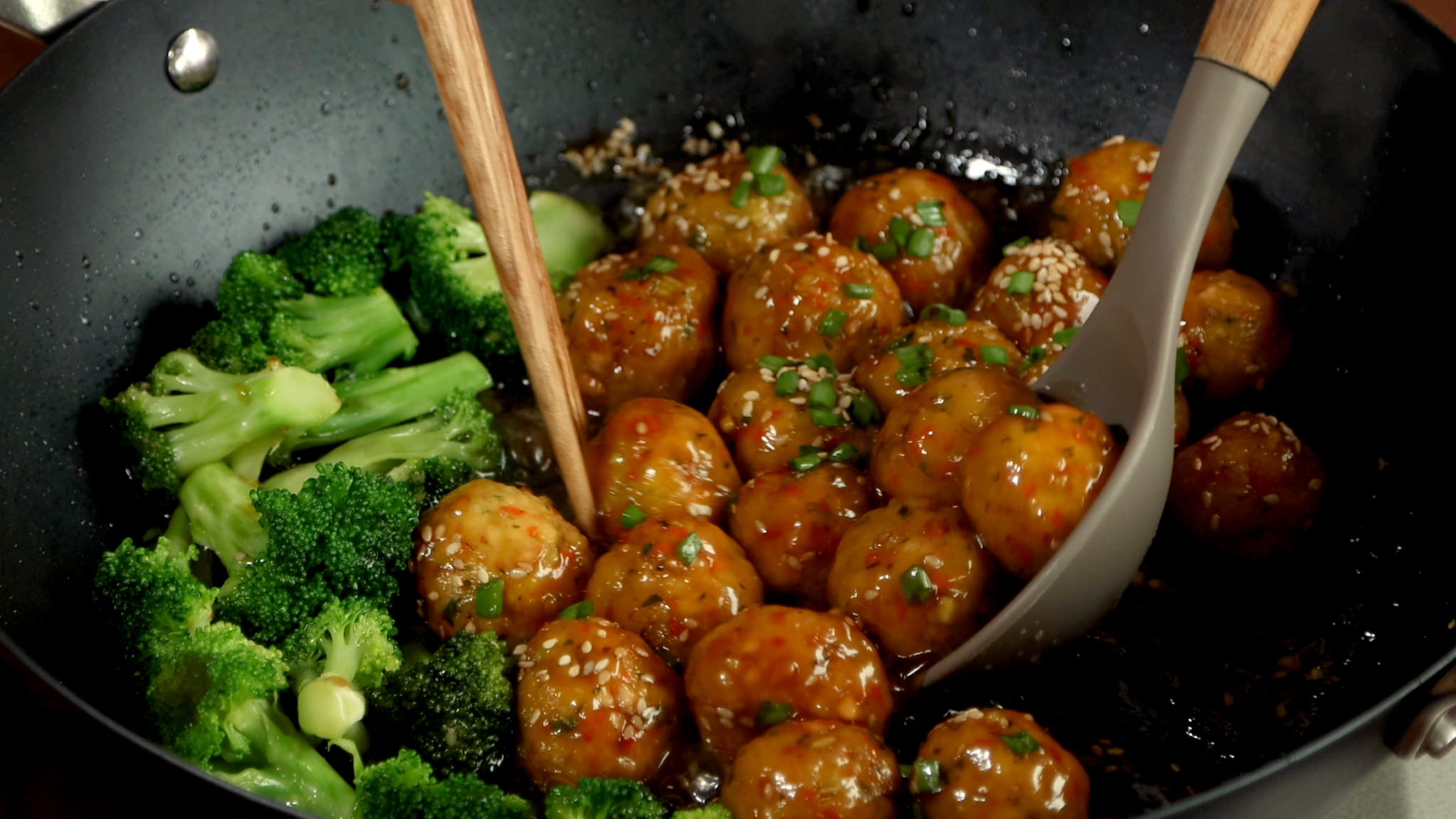 How to Make Delicious Vegan Teriyaki Tofu Balls - WoonHeng