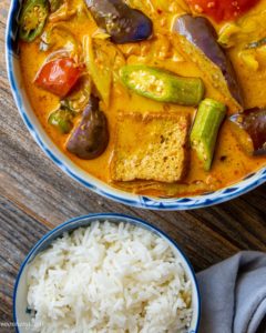 Easy Malaysian-styled Vegetable Curry that You Need - WoonHeng