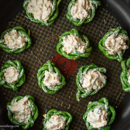 Make this Stuffed Long Bean with a spicy gravy today - WoonHeng
