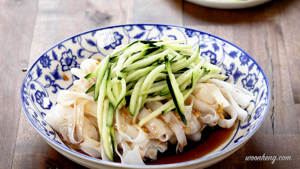 The Easy Spicy and Sour Rice Noodles You Need - WoonHeng
